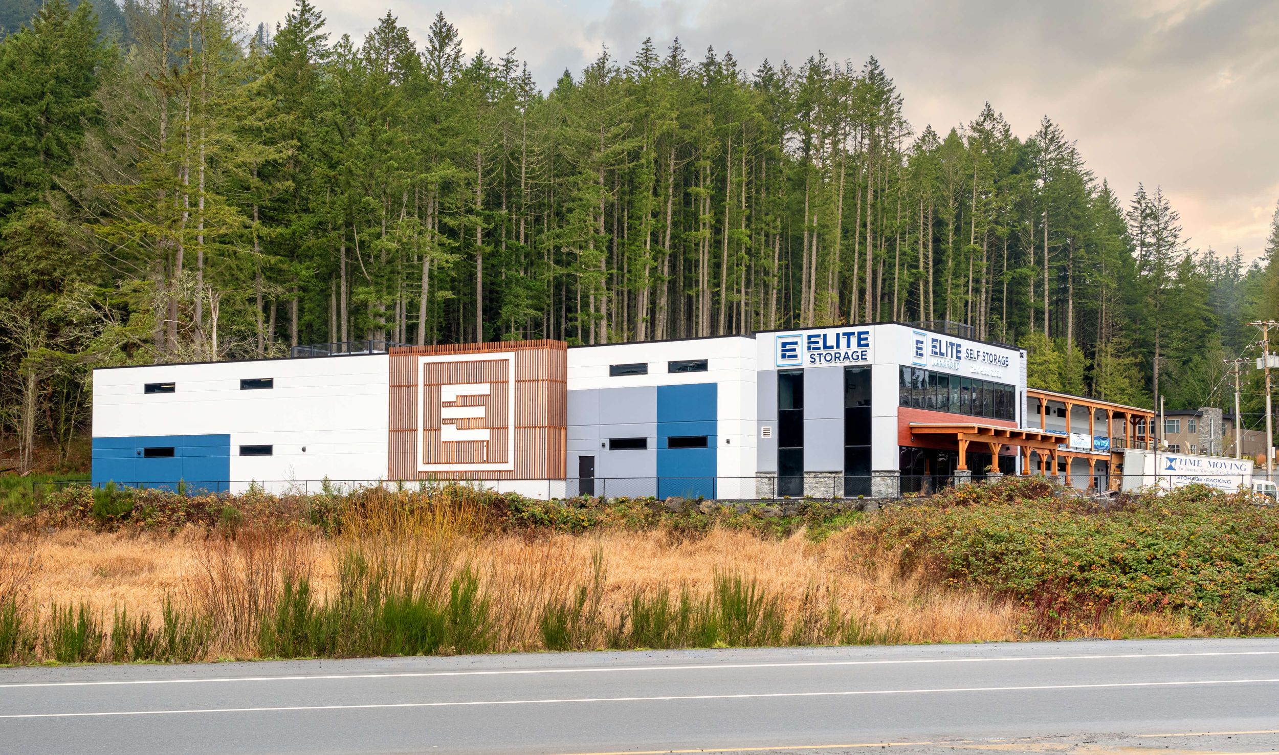 Industrial Building Precast Construction | Eagle Builders